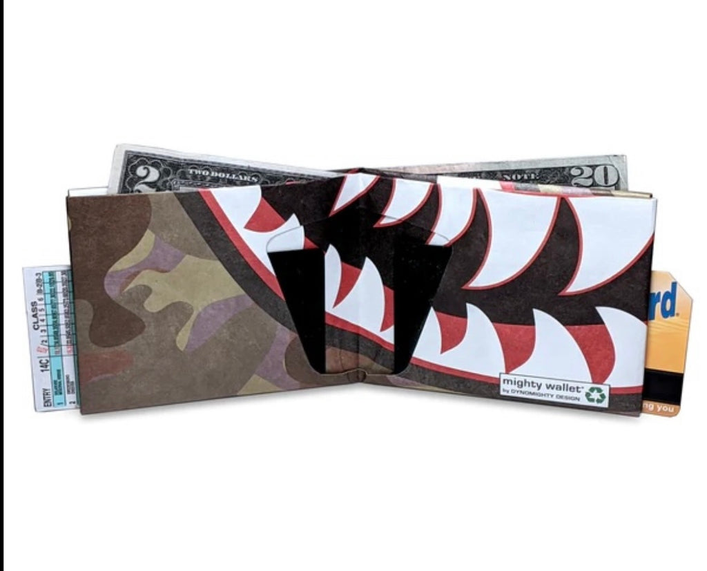 Shark Fighter Tyvek Mighty wallet – Cougarwear